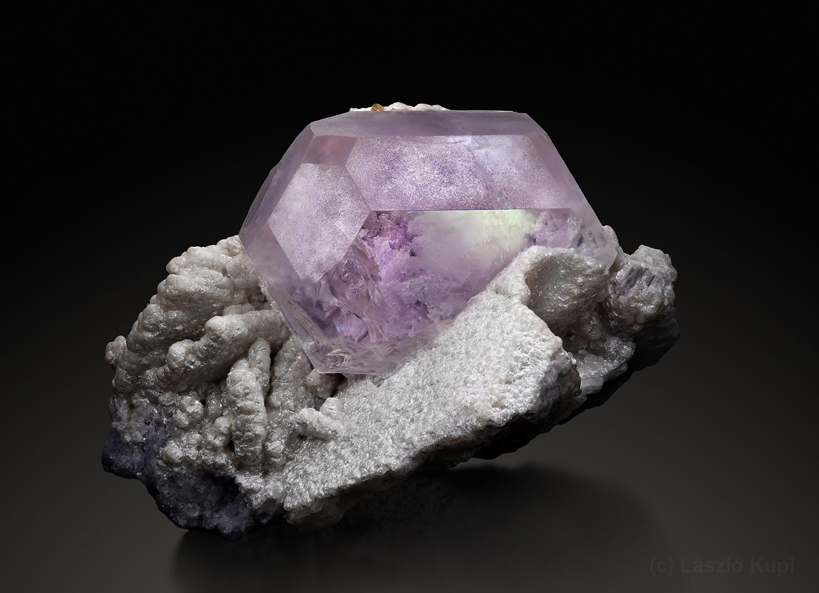 Beryl - Mineral Properties, Varietes and Occurence