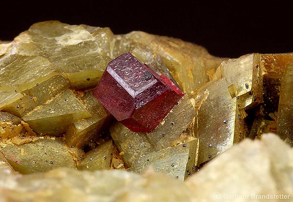 Cinnabar - Epic Mineral Overview